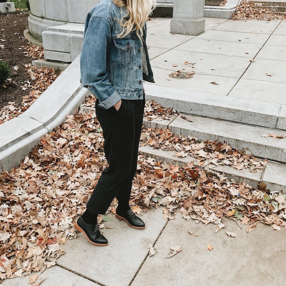 Chic Options for Slip-Proof Winter Shoes - Darling Magazine