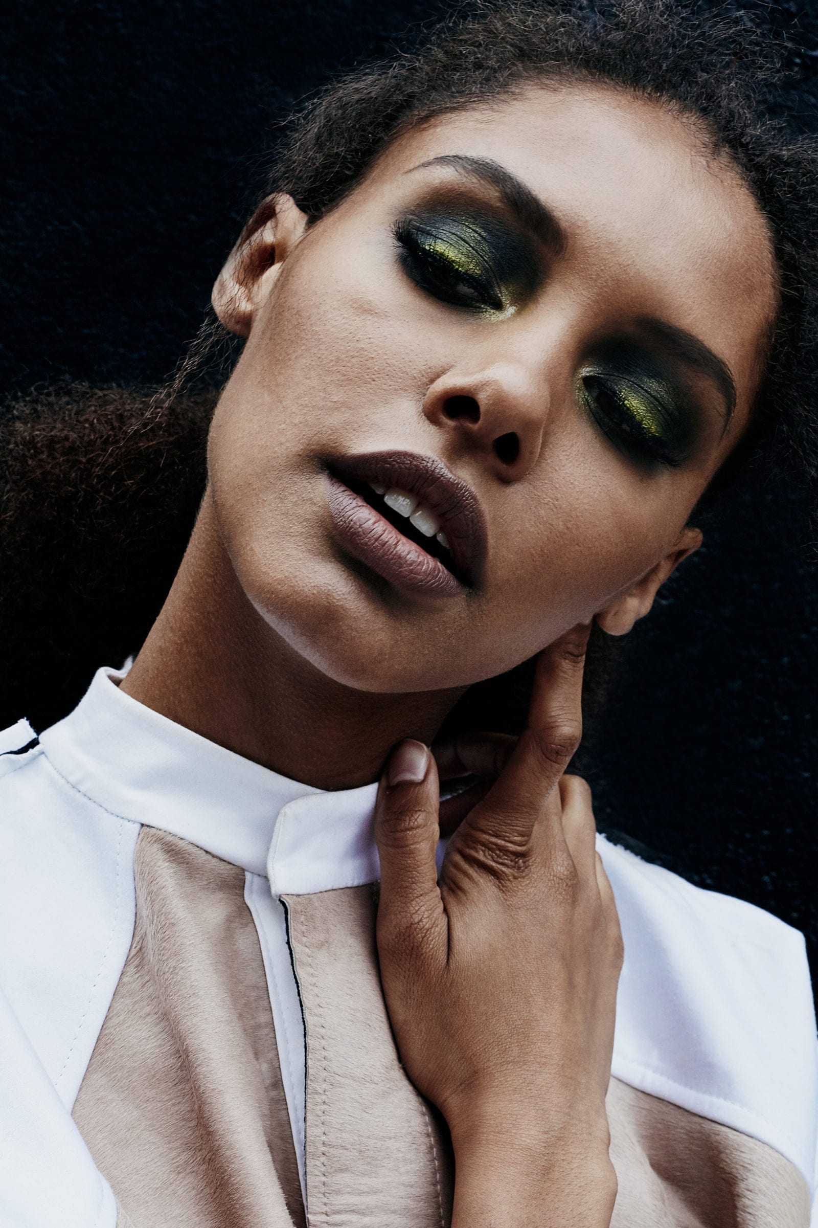 Why You Should Acknowledge and Process Envy - Darling Magazine